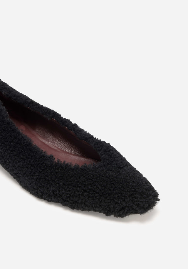 Ronan Flat IN BLACK | SHOES | VIKTORIA & WOODS